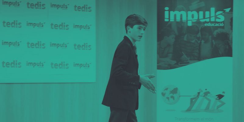 Vuelve el torneo escolar de oratoria más popular TEDIS 2025 ...